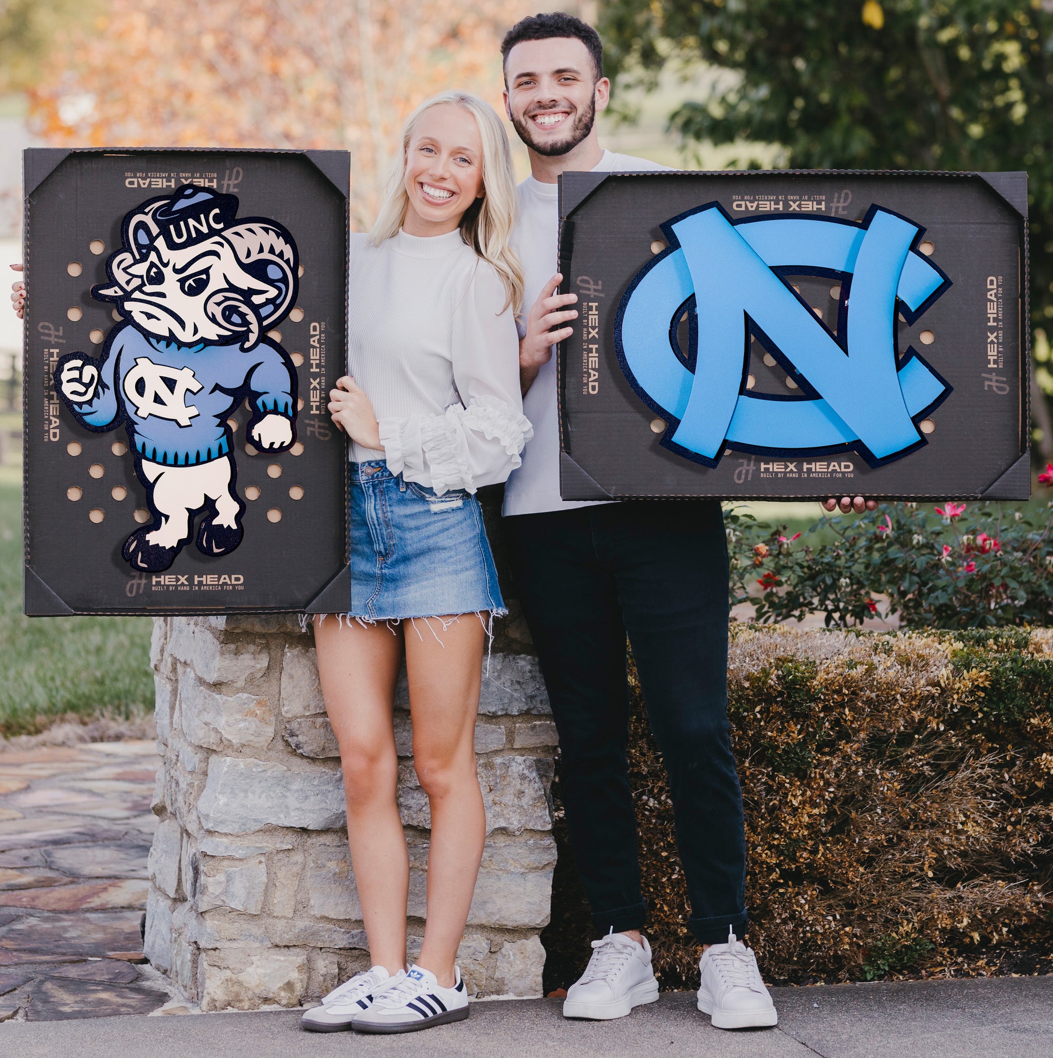 North Carolina Tar Heels Vintage Metal Wall Art – Hex Head Art
